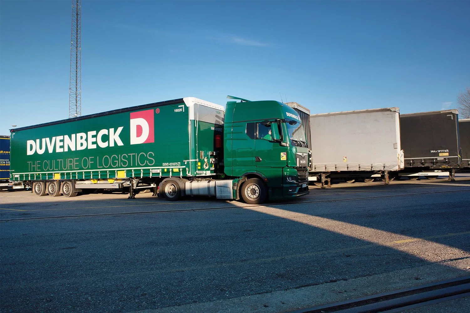 Our service: as flexible and reliable as the road. As environmentally ...
