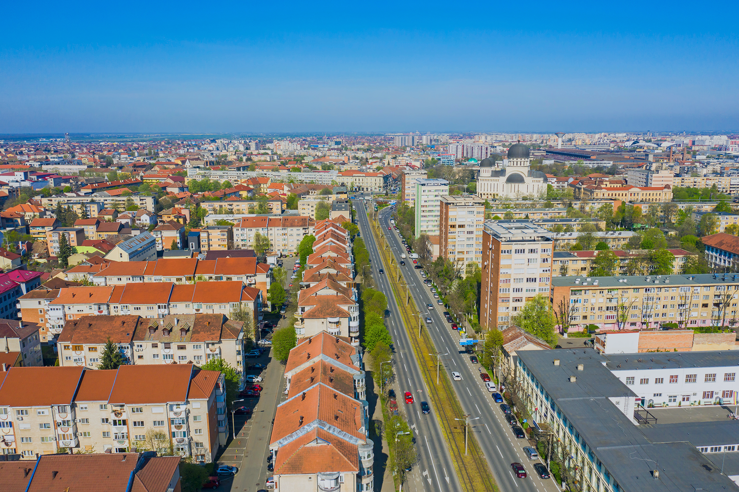 Our service: as flexible and reliable as the road. As environmentally ...