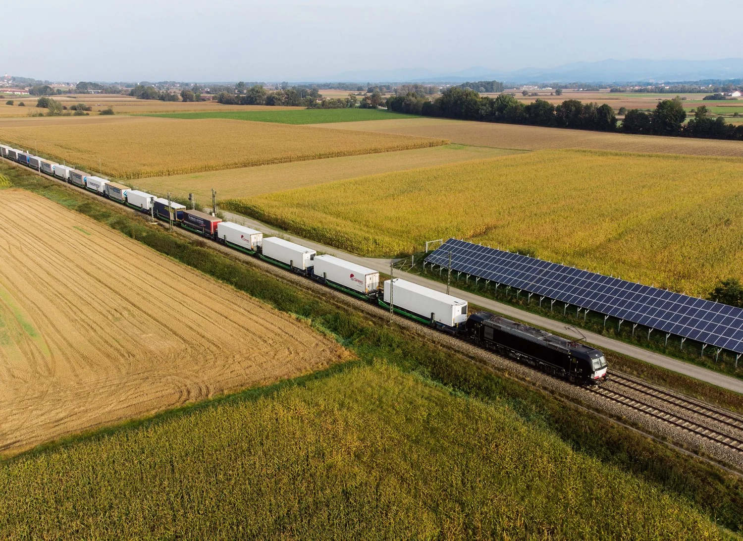Helrom Trailer Rail