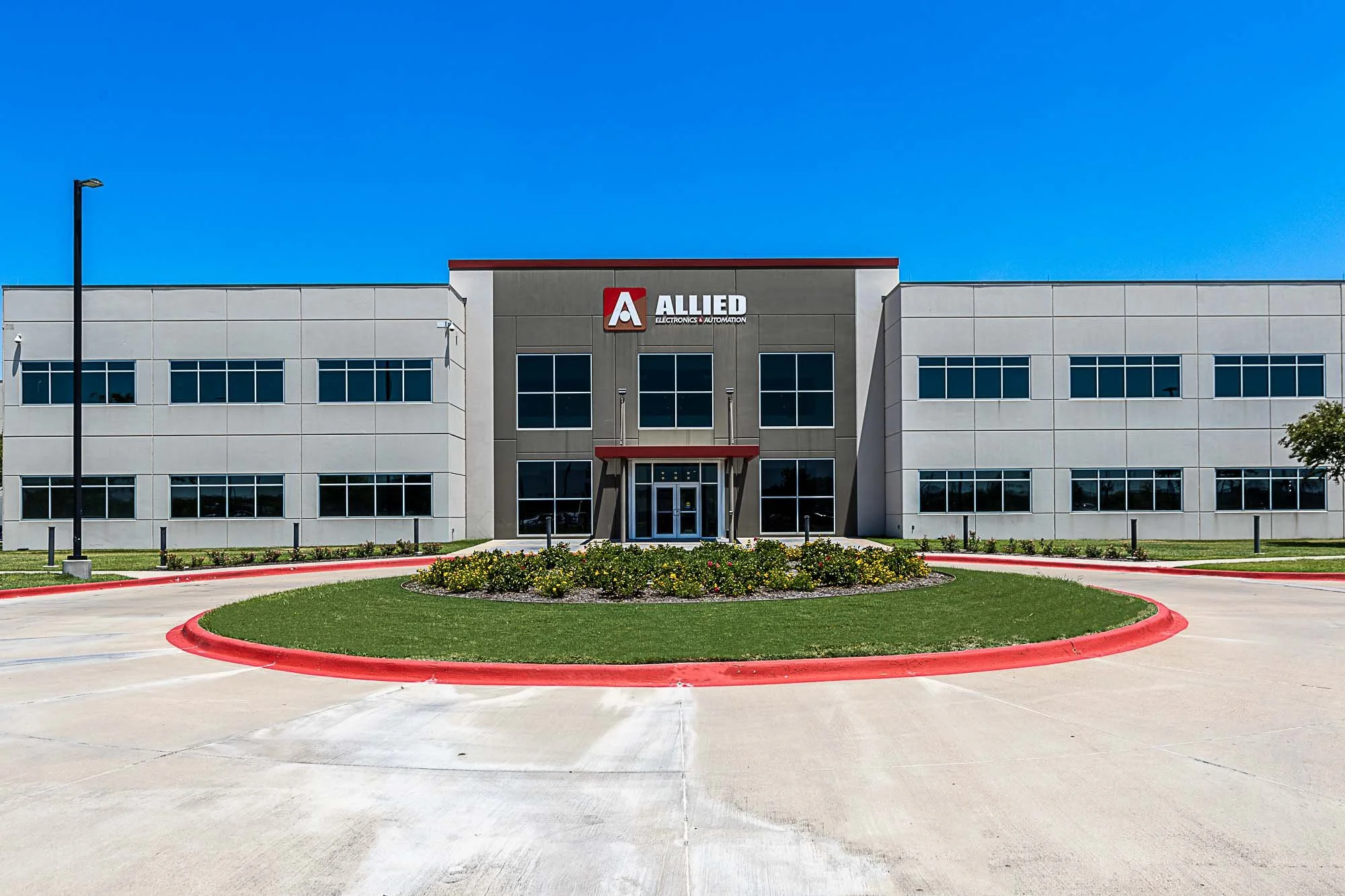 Corporate Interiors — James R. Thompson, Inc