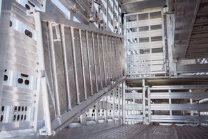 Ground Load Livestock Trailers Built to Last — Barrett Trailers ...