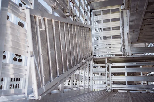 Ground Load Livestock Trailers Built to Last — Barrett Trailers ...