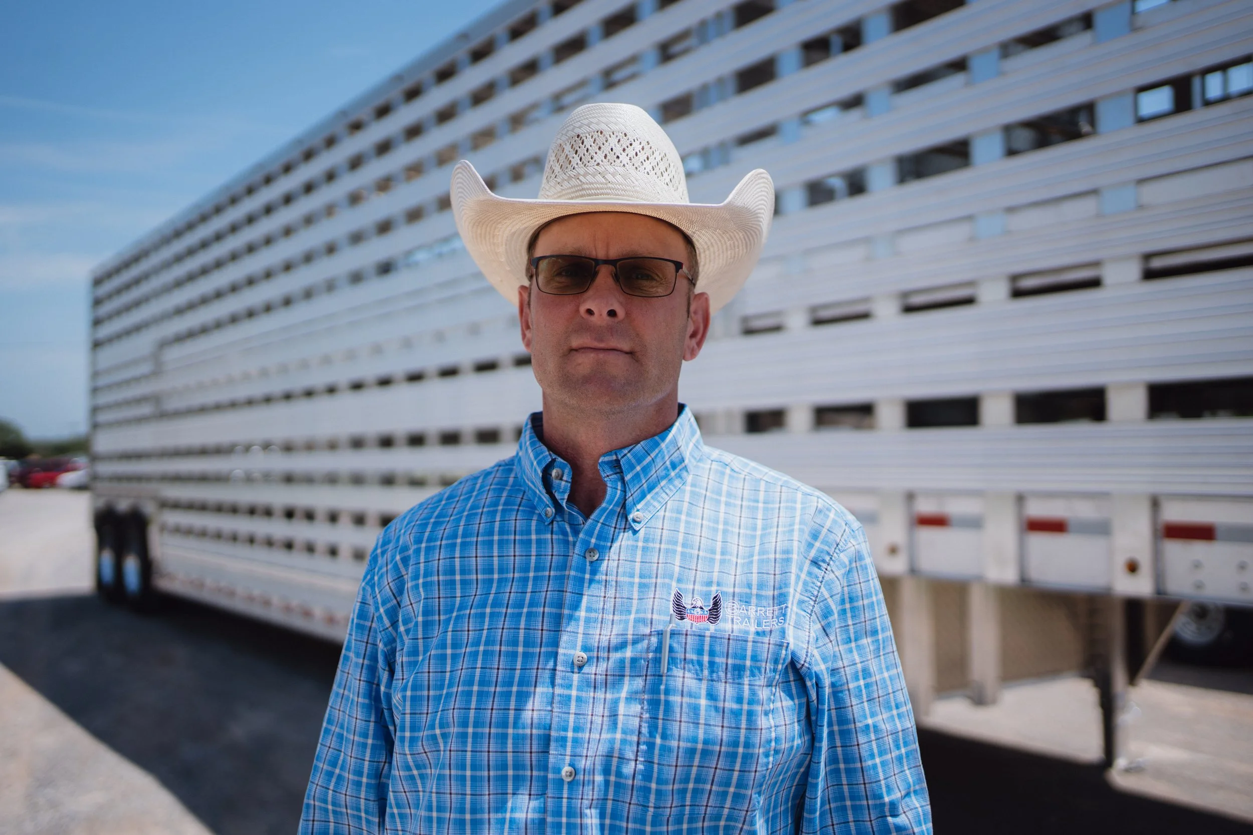 Ground Load Livestock Trailers Built to Last — Barrett Trailers ...