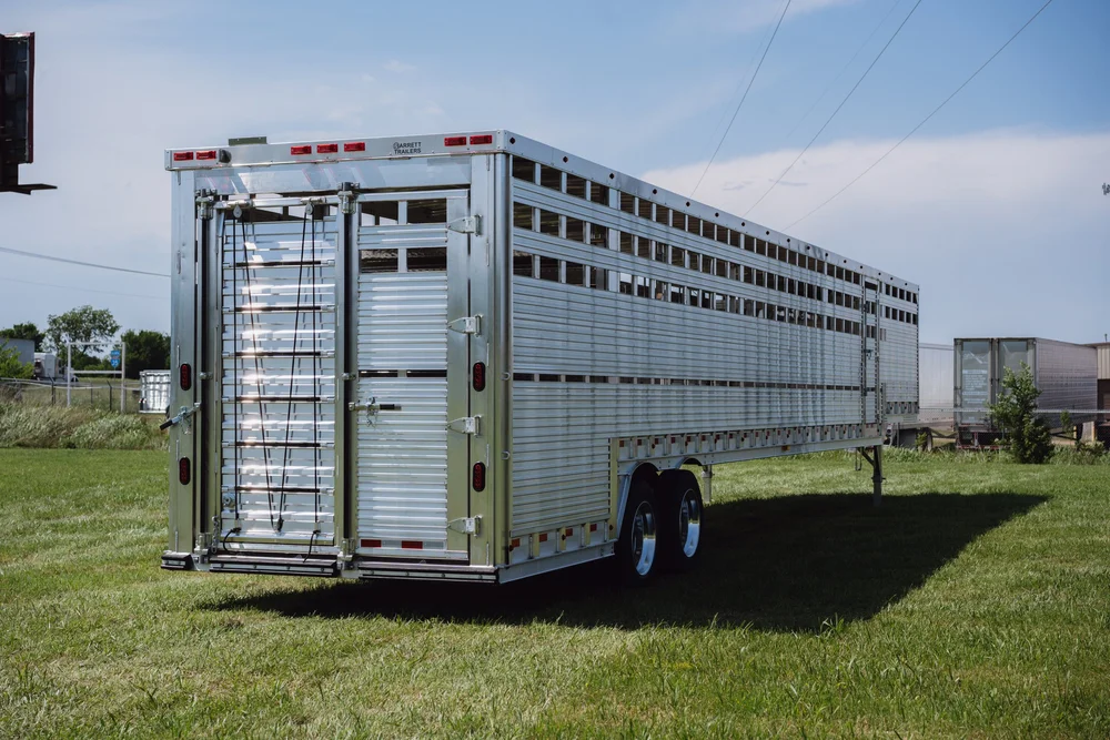 Ground Load Trailers — Barrett Trailers - Livestock Trailer Experts