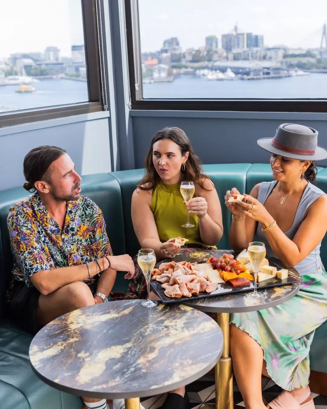 Henry Deane - Reservations — Hotel Palisade