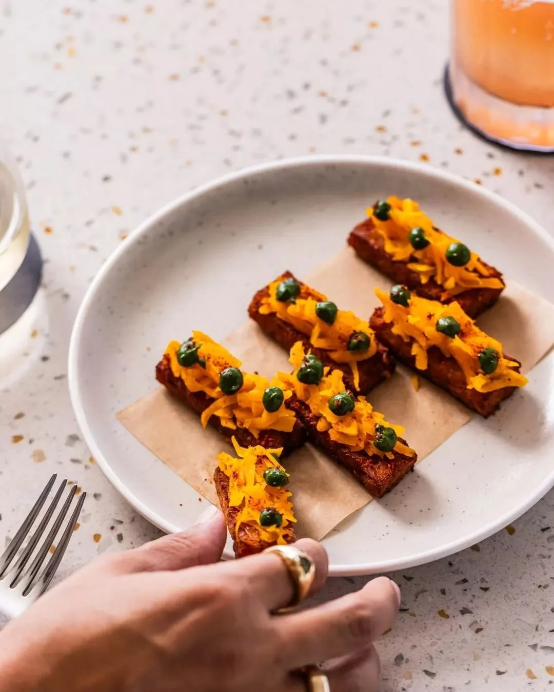 Henry Deane - Reservations — Hotel Palisade