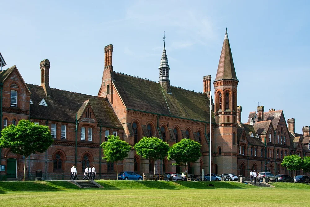 Reading School 11+ Entry Guide — Brainbox Learning
