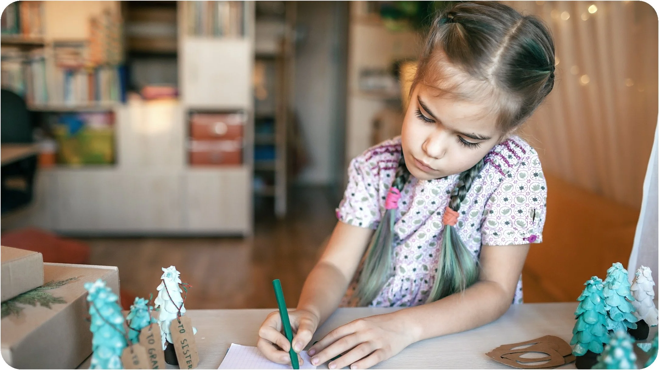 Picking A Hand - Preference — PLAYRIGHT - Pediatric Occupational Therapy