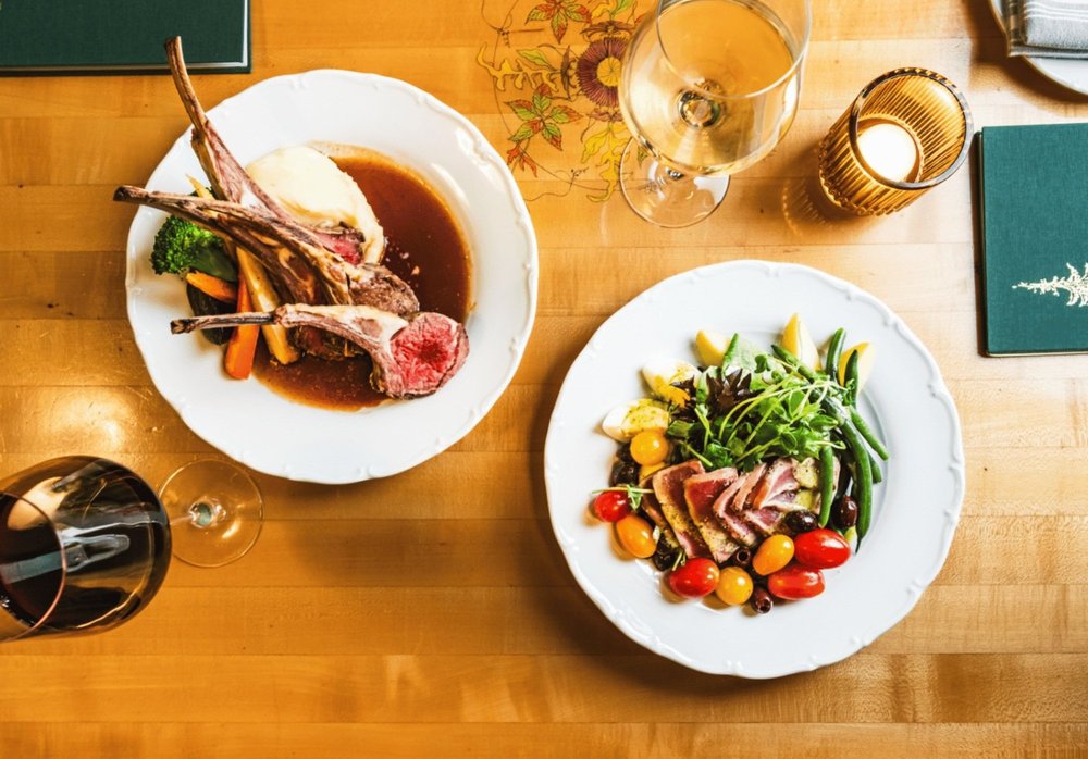 Mono Cliffs Inn | Experience Local Cuisine Today