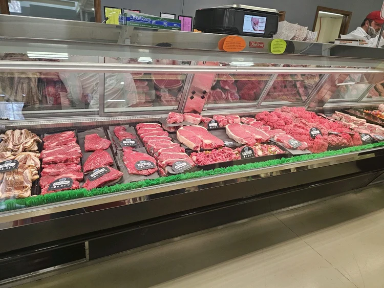 Owen's Fresh Meat Market | Fresh Meat | Deli Meats | Jerky | Leesburg, IN