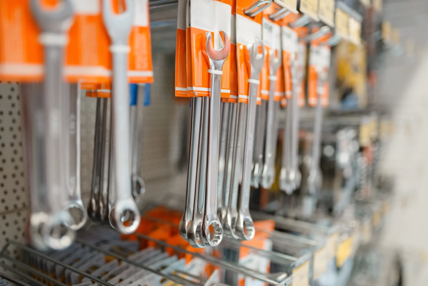 Davidson Sales & Marketing • Canadian Hardware and Home Improvement ...