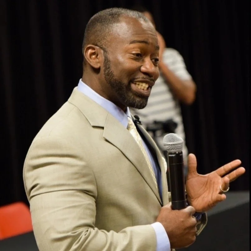 Dr. Sean Harris