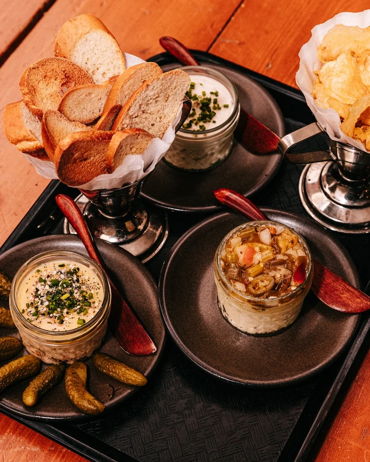 TRUCE Coffee + Cocktails