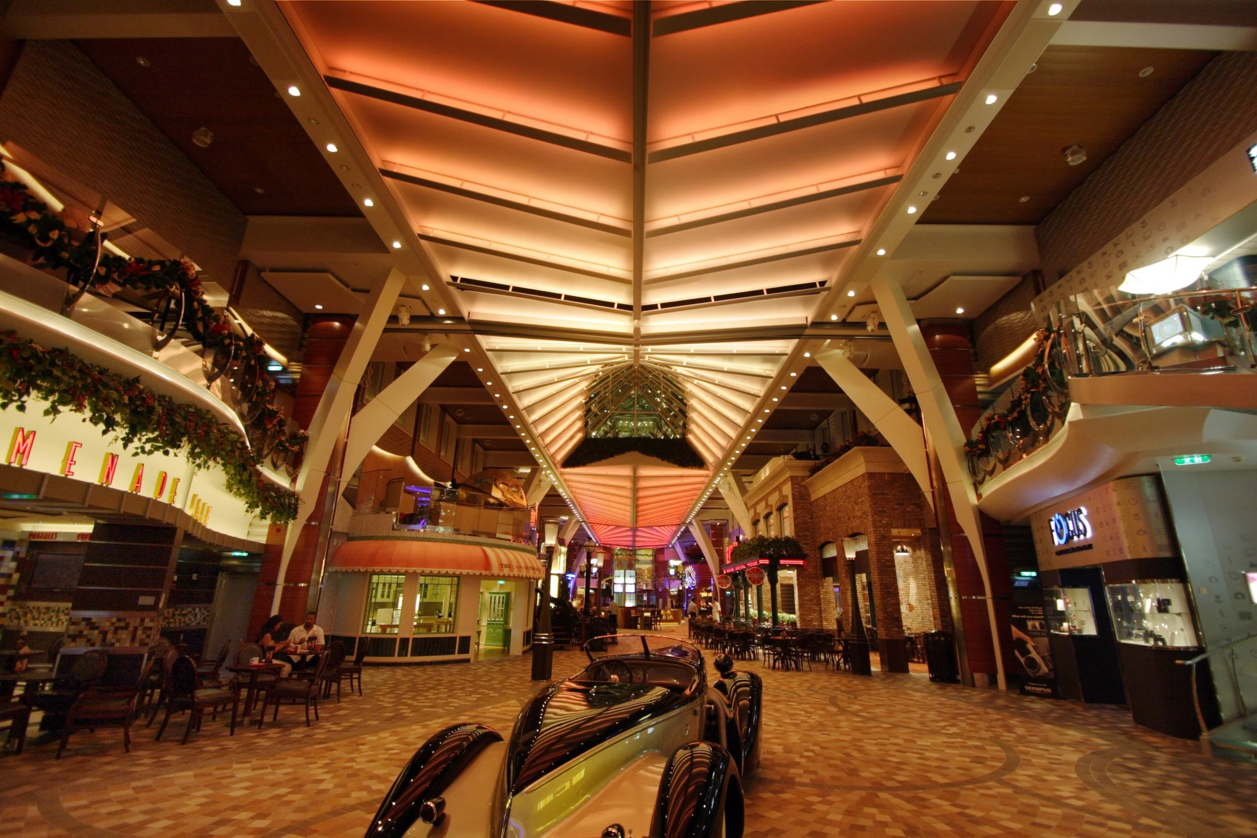 ROYAL PROMENADE — MRD Lighting