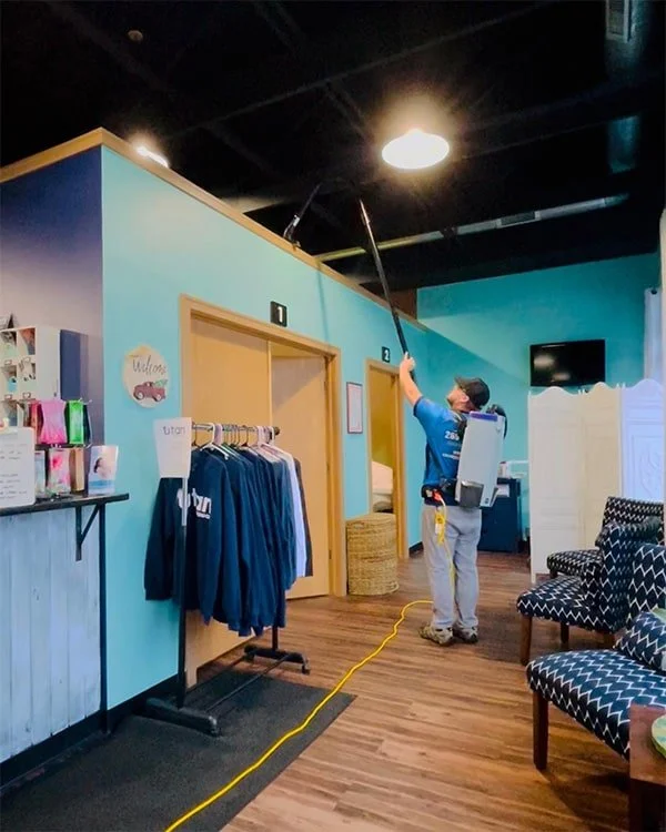 Commercial and Residential High Dusting — Hallman Window Washing