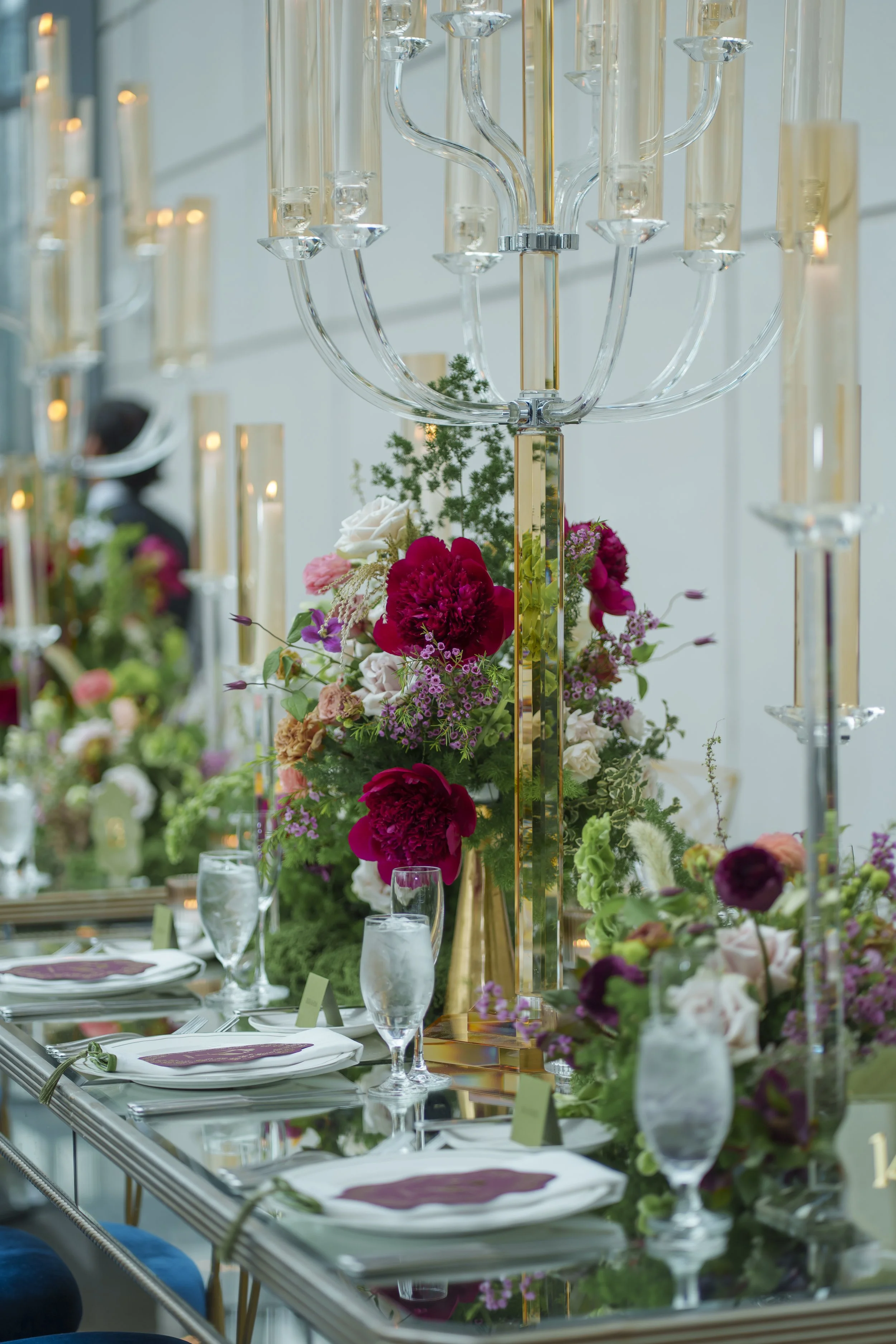 Modern Luxury Garden Wedding at the Glass Pavilion, Hotel X Toronto ...