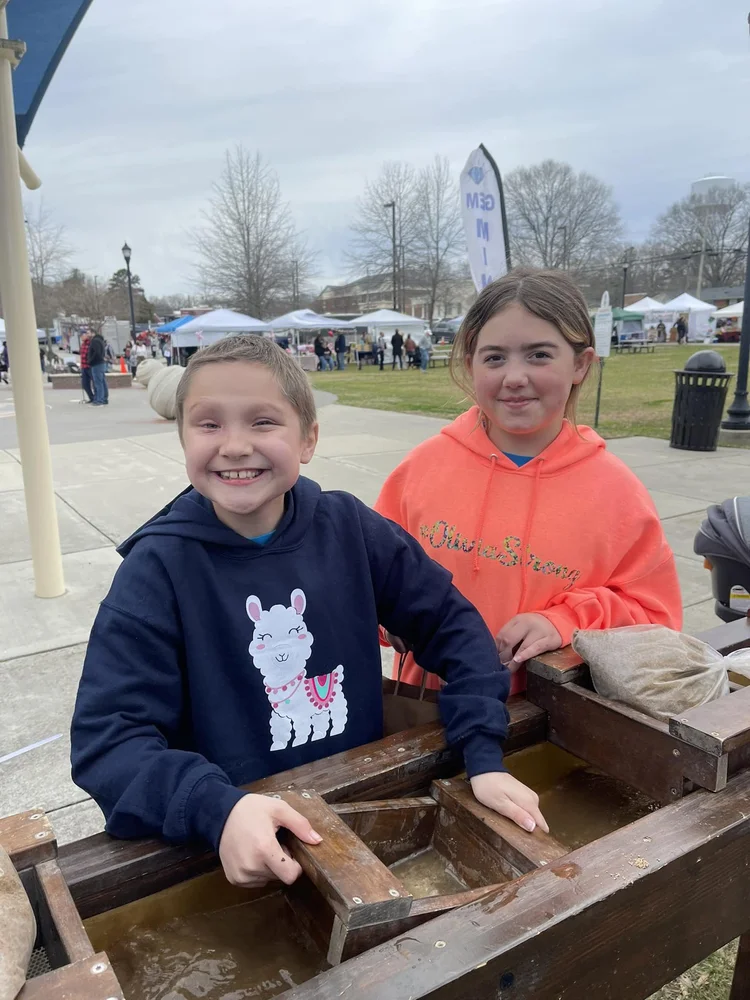 Foothills Mobile Gem Mining