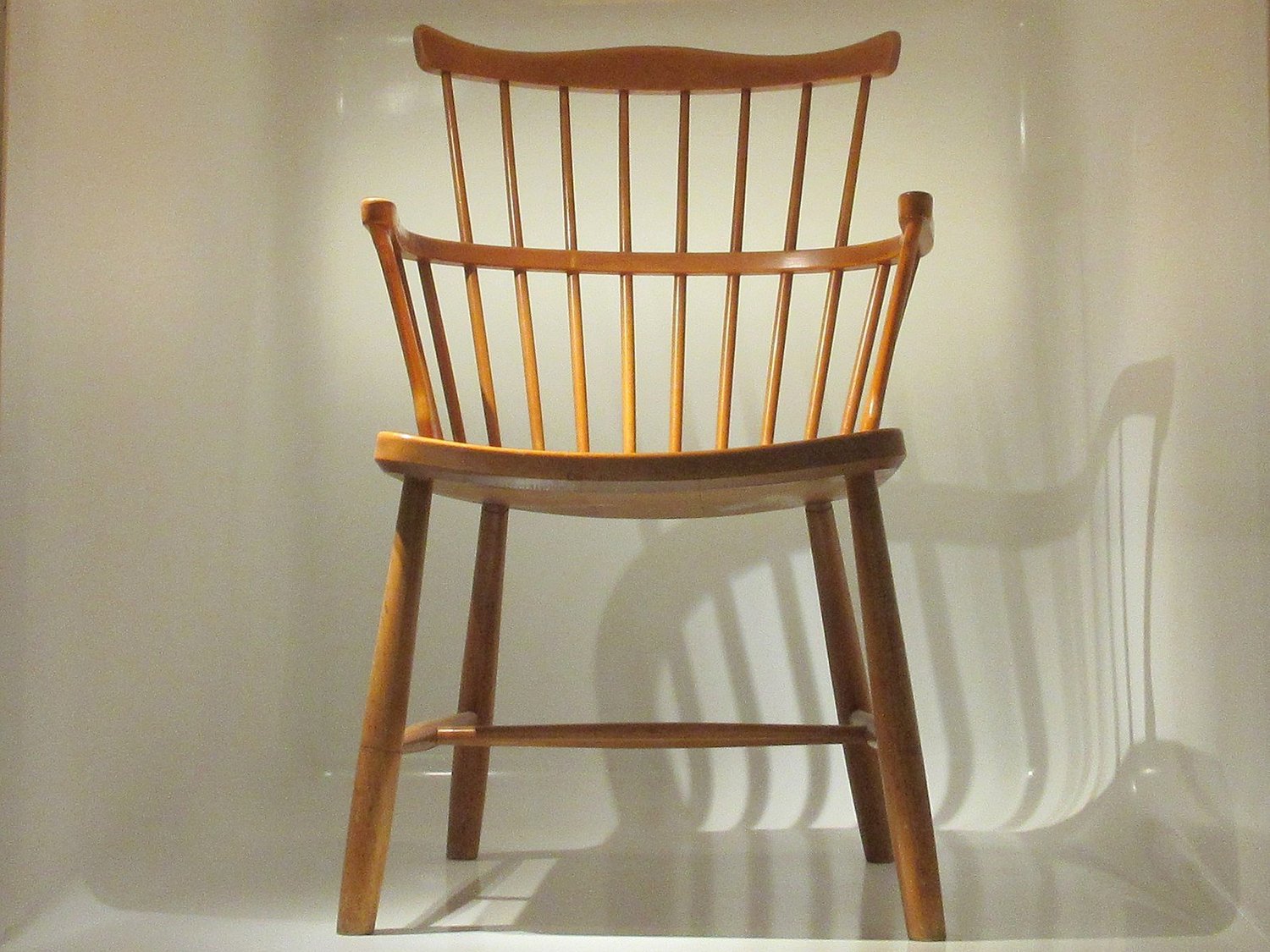 History of the Windsor Chair | Discover Authentic Windsor Chairs ...