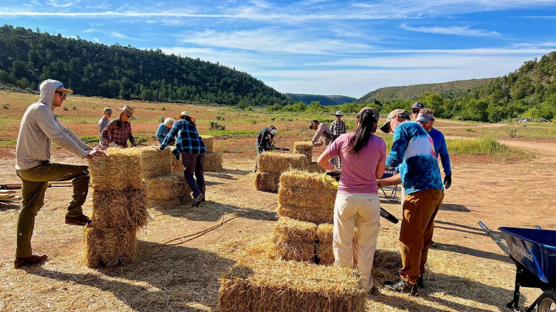 Straw-bale Buildings Rising! — Earthville Institute