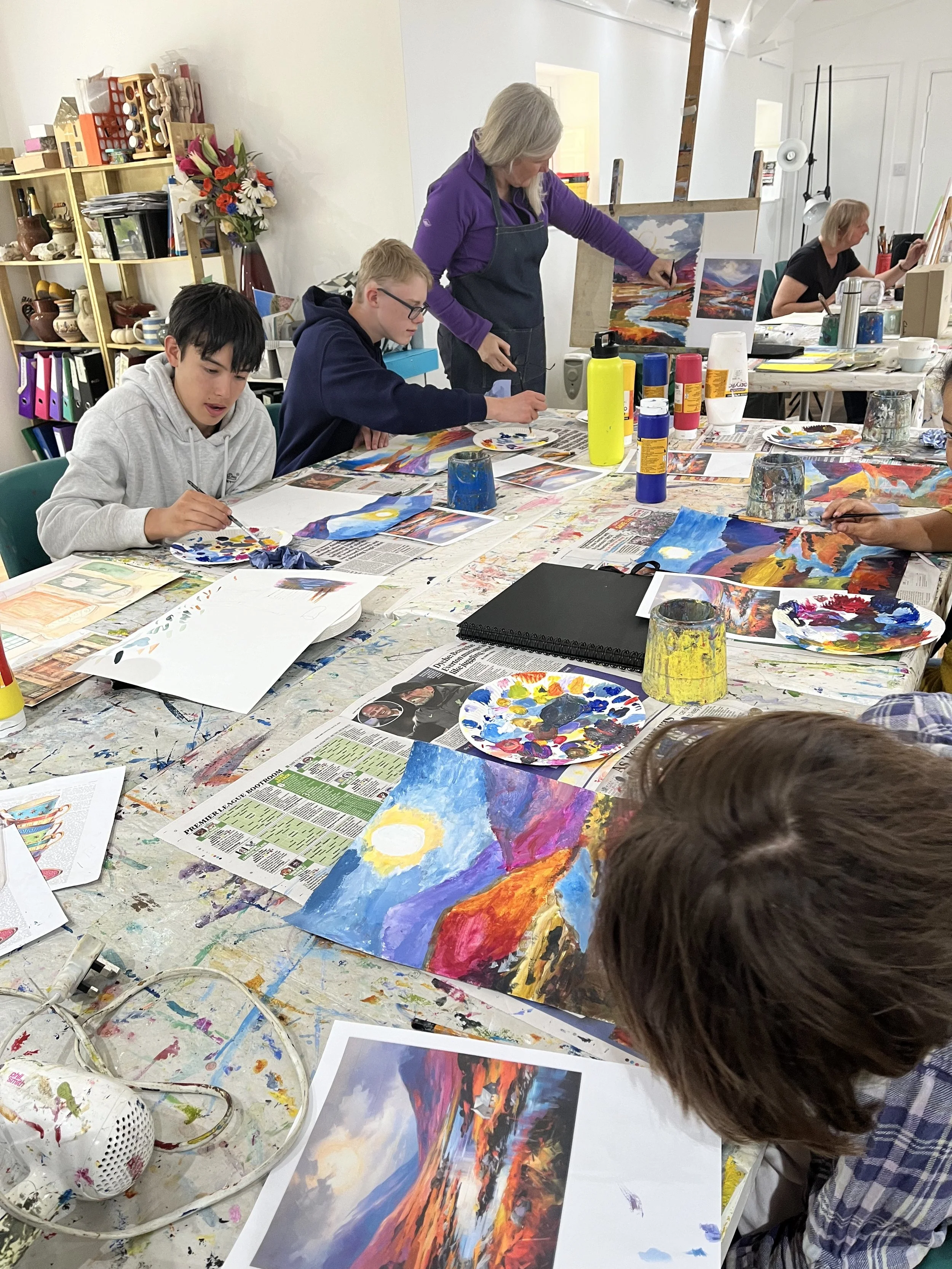 About 1 — Lisa Jayne Art Studio, Middle Aston