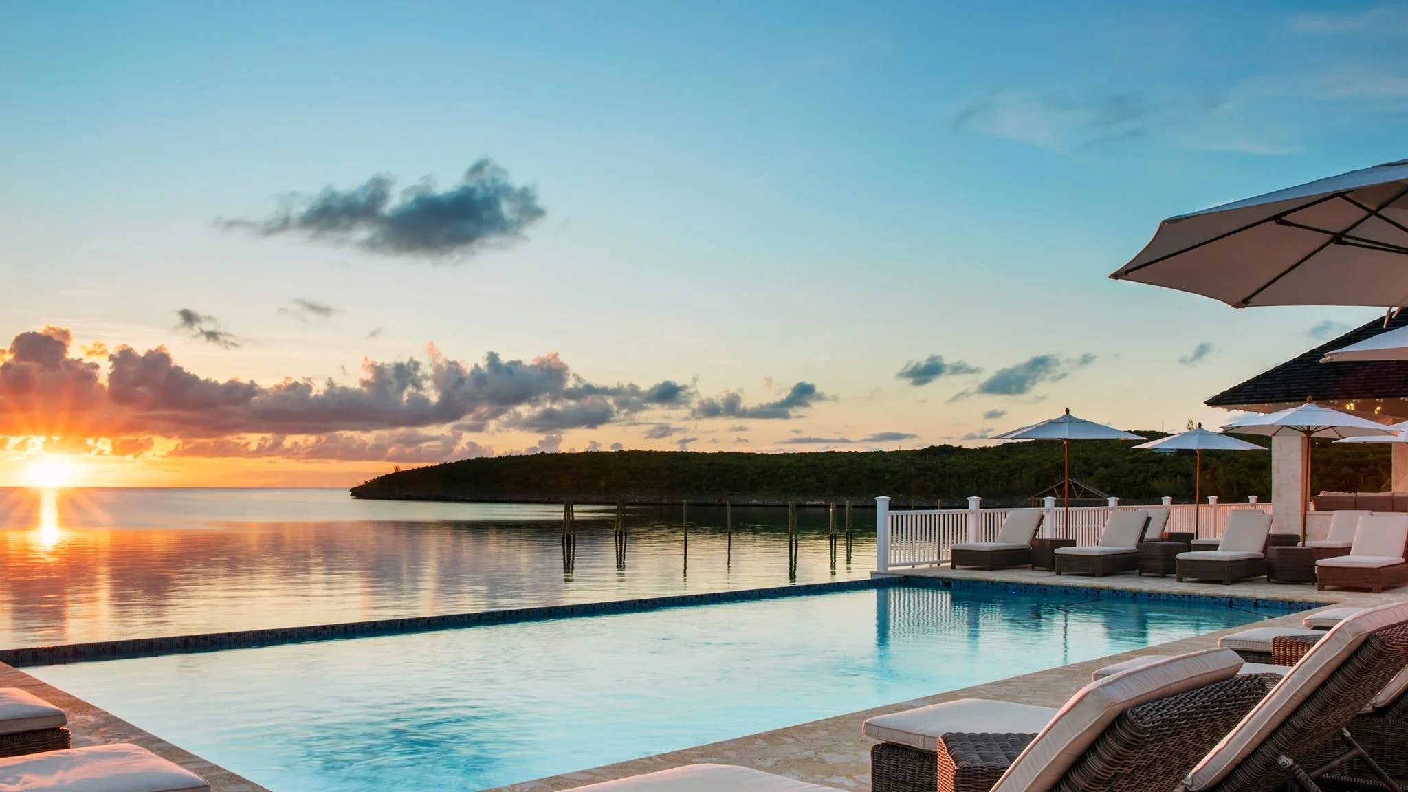 Marriott Luminous — StarsDesk | Luxury Hotel Booking & VIP Travel Services