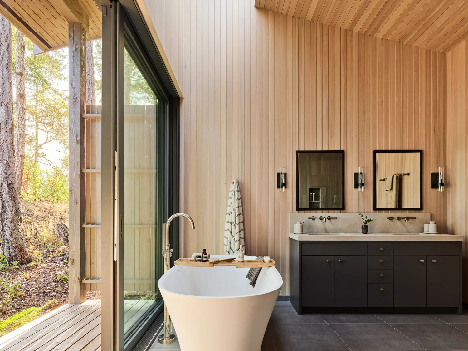 Rock Bluff House — Laura Killam Architecture