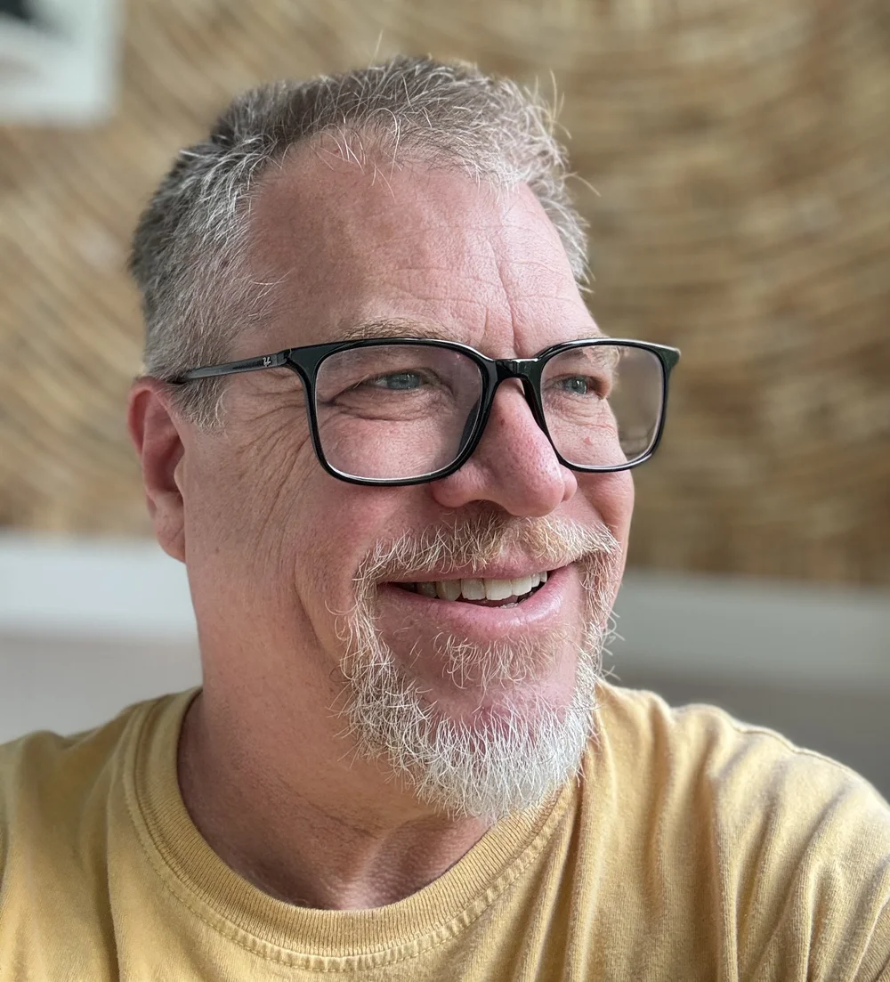 Tim's Bio — Tim Reede Guitars