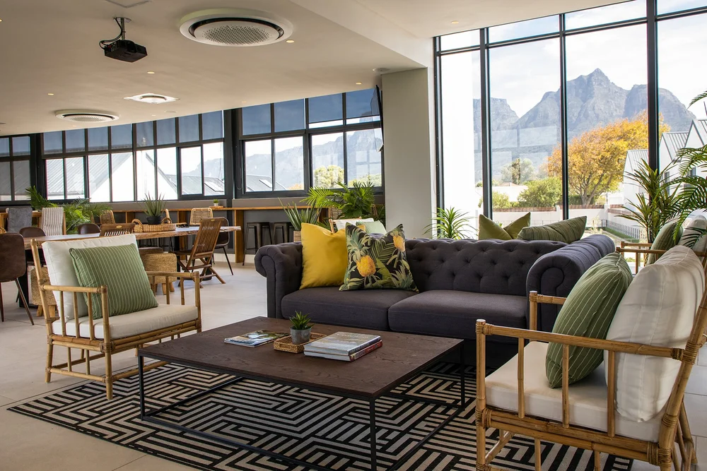 RONDEBOSCH OVAL — Rawson Developers