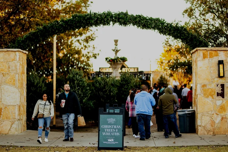 Parks Legado Town Center