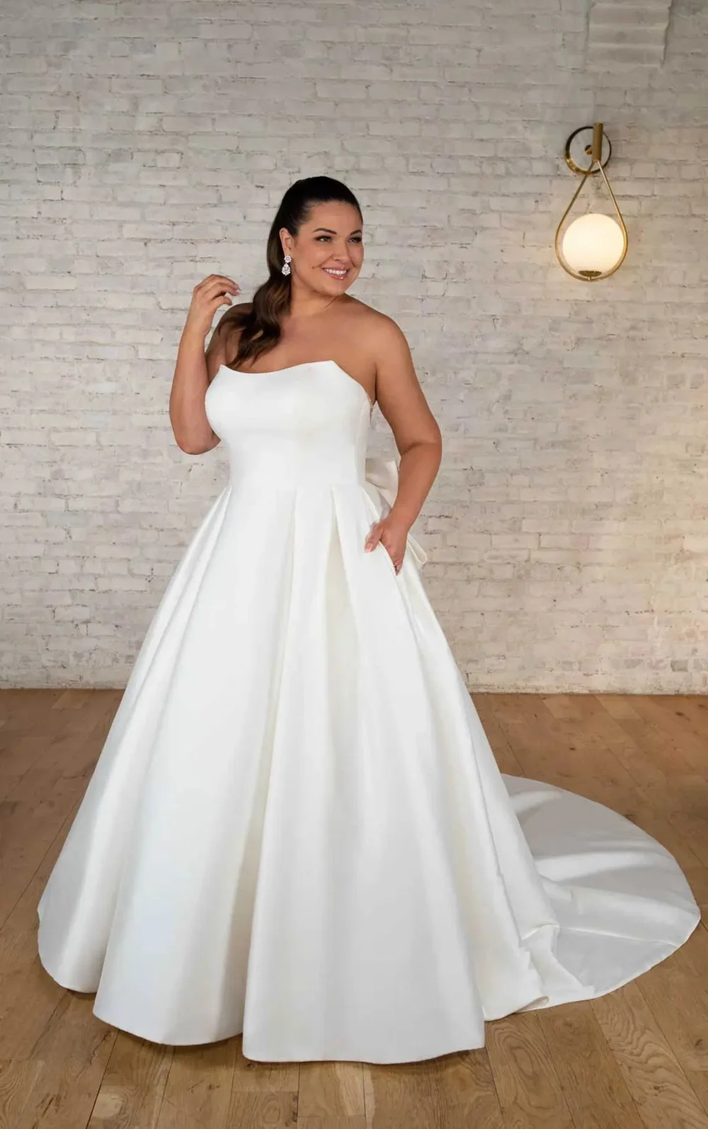 Stella York Curvy Wedding Dresses — Brides by Young - Mid to Plus-Size ...