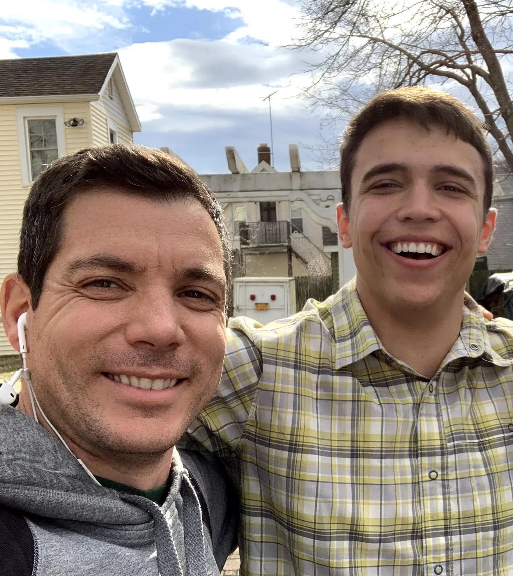 221-Multiplying Disciples and Churches Online — Movements