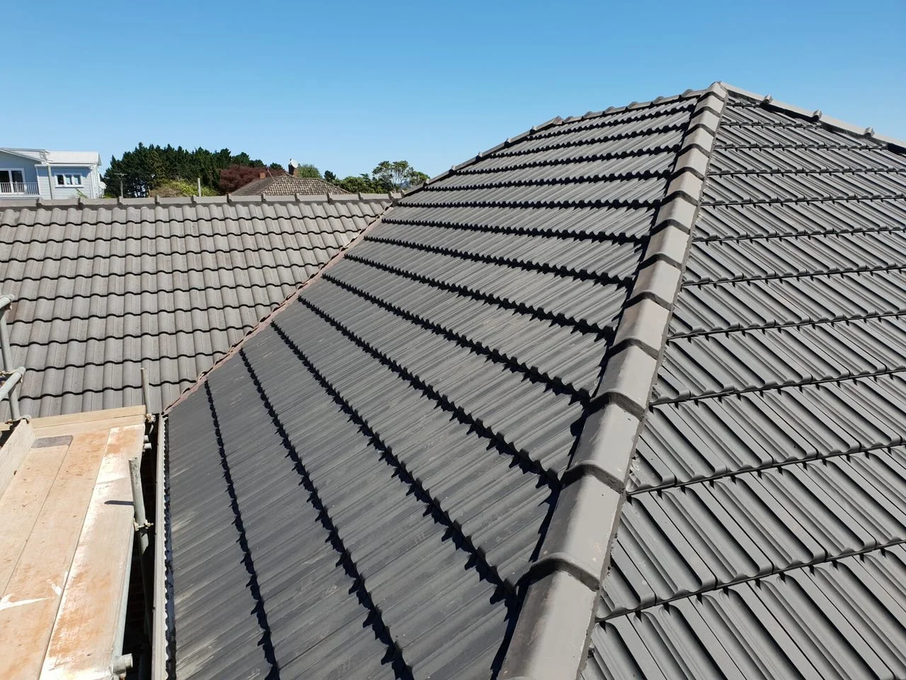 Apex Roofing Services - Expert Roof Repairs, Installation & Maintenance ...