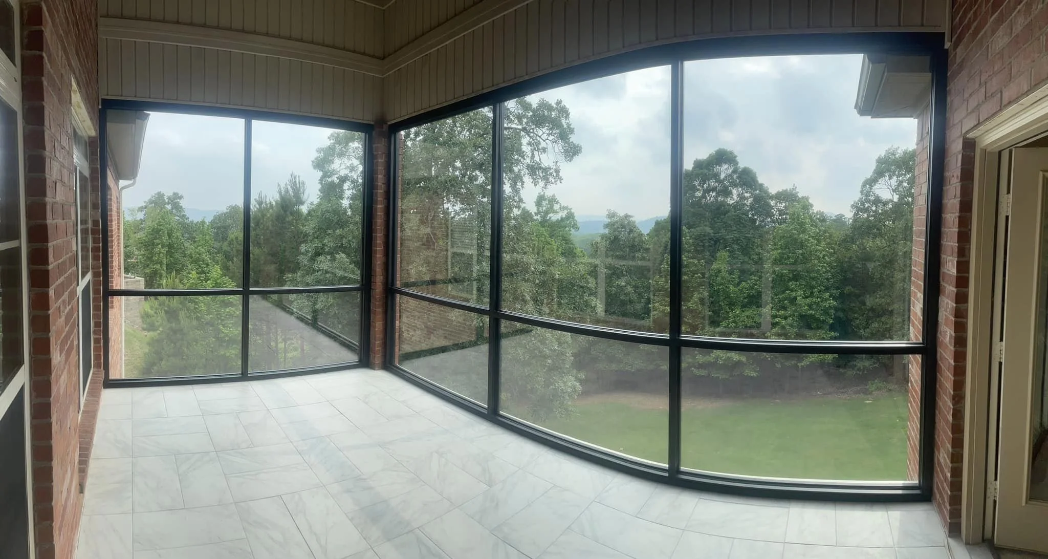 Alpine Glass & Mirror