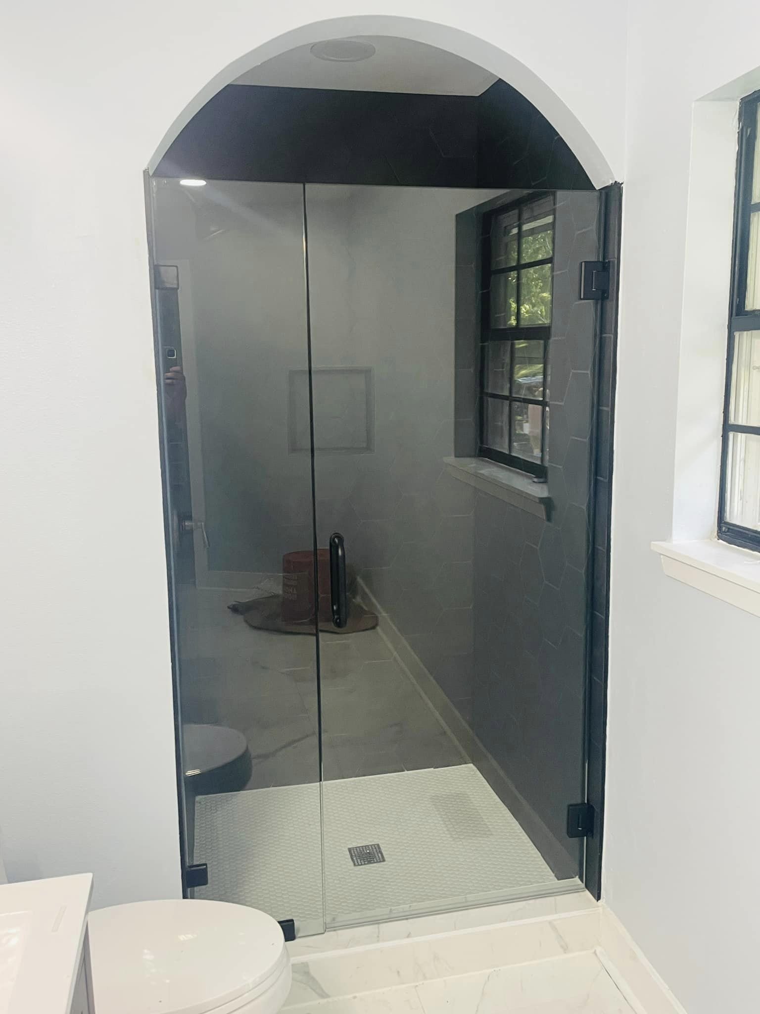 Alpine Glass & Mirror