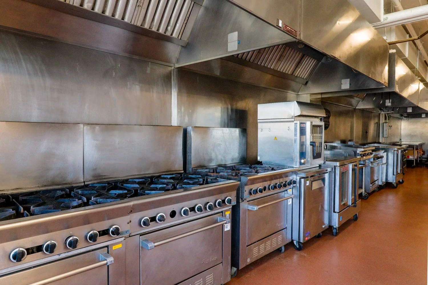 Hourly shared kitchen rentals — Nimbus