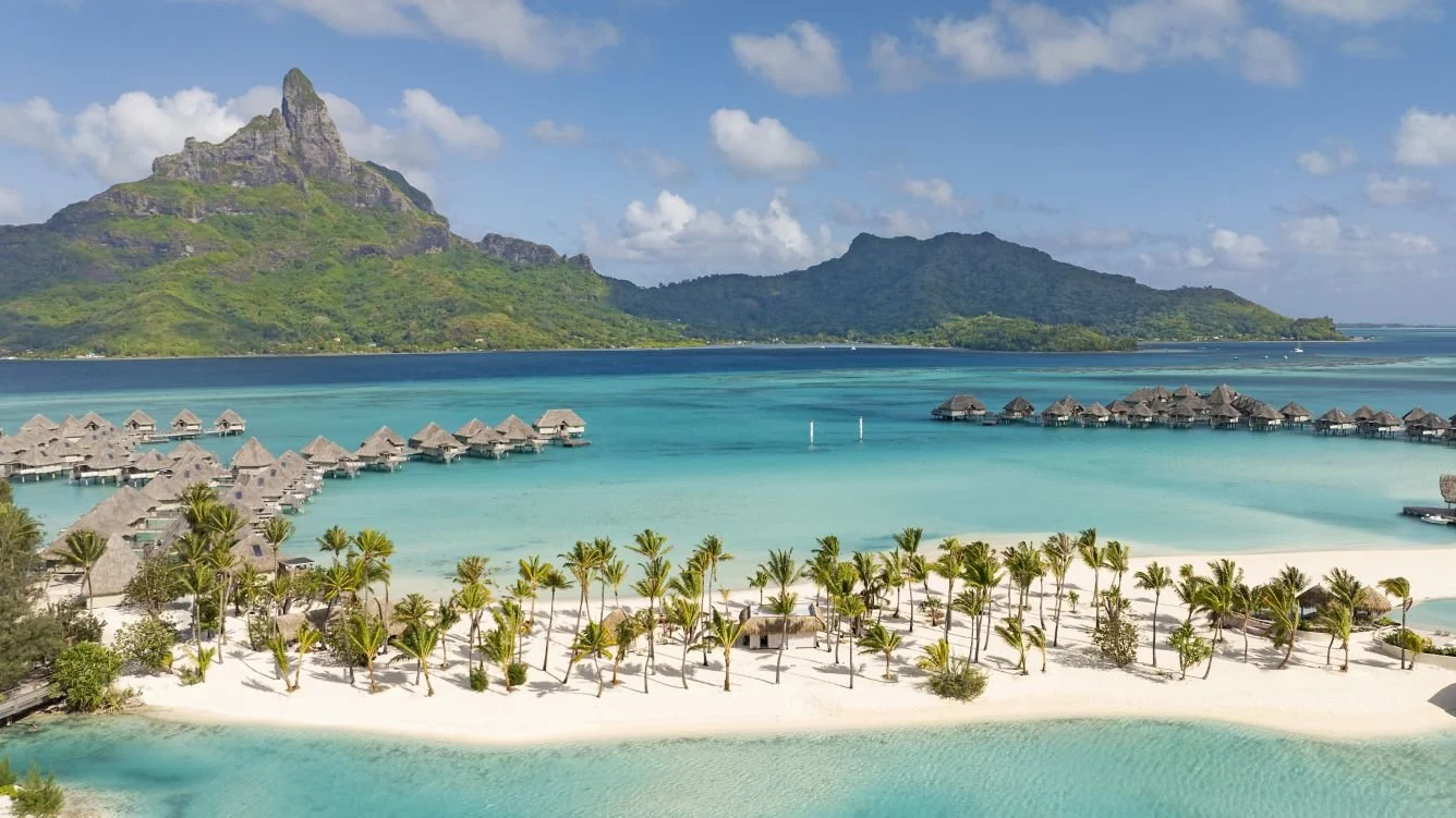 The Westin Bora Bora Opens with Over 100 Overwater Bungalows ...