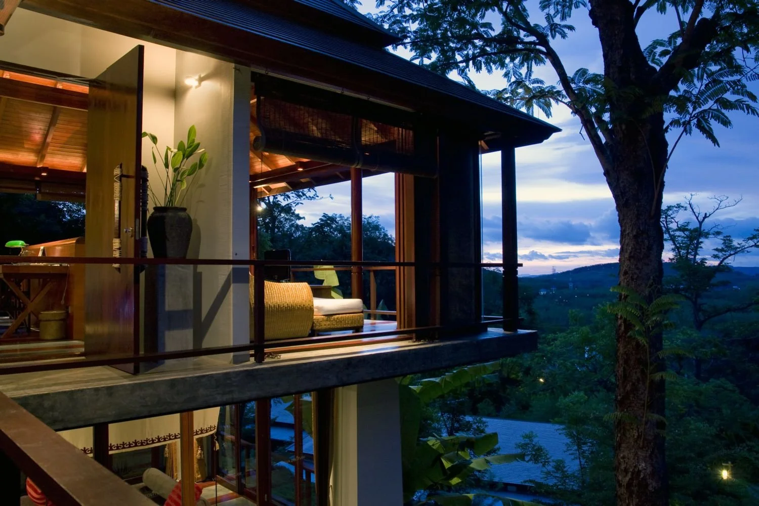 Waterfall Duplex Pool Villa — Villa Zolitude