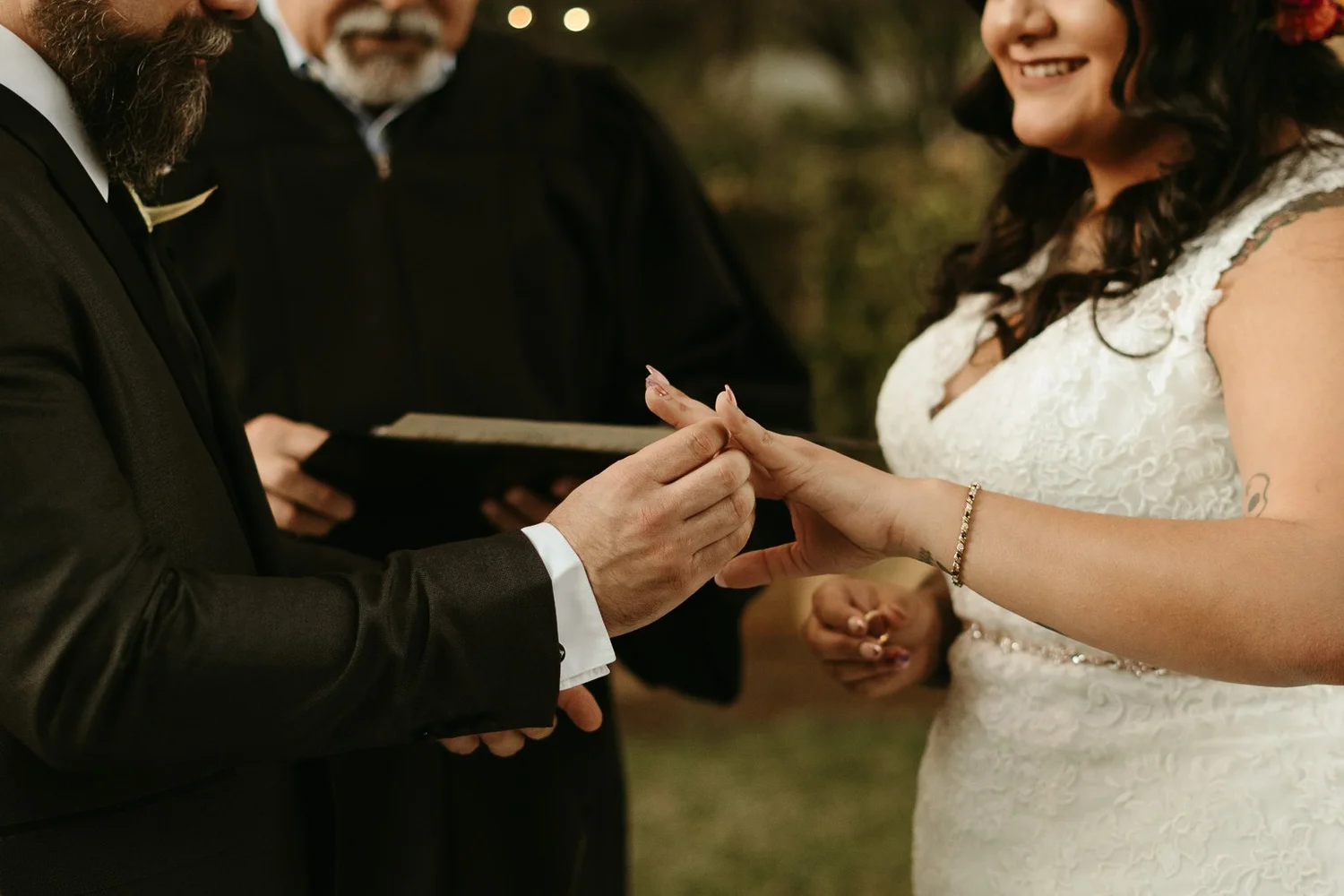 How to Get Legally Married in Texas: Marriage License & Laws – Sol & Sand