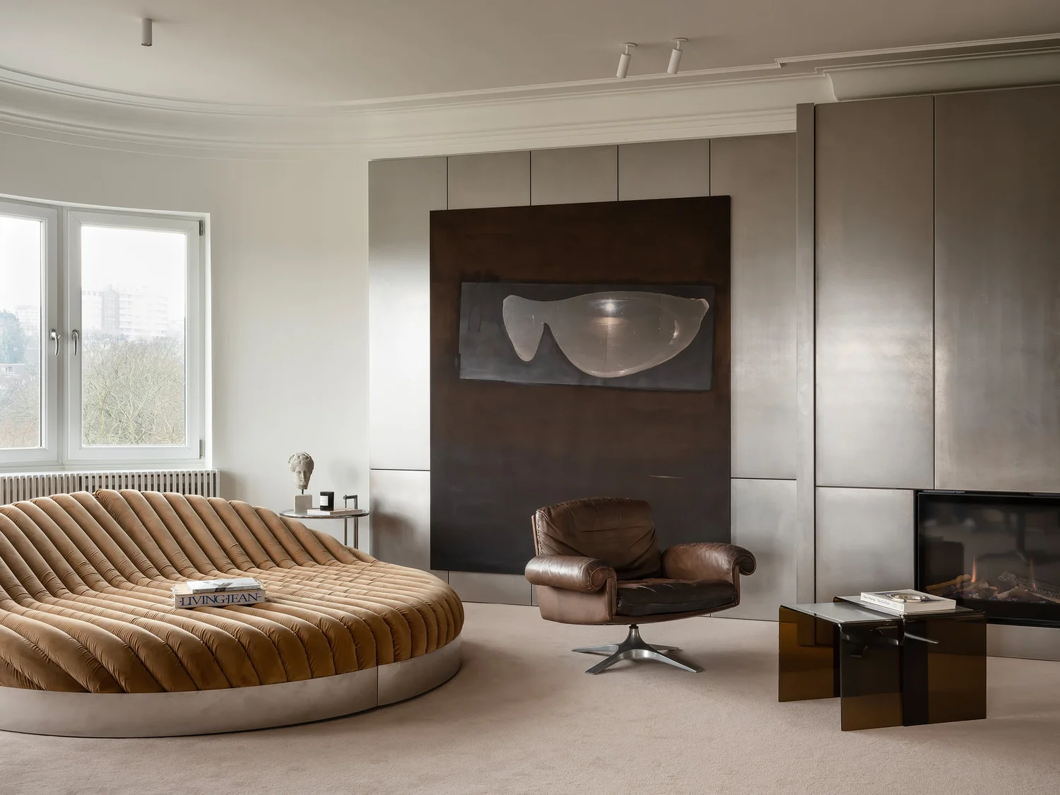 daybed fl93 — studio jonas van put