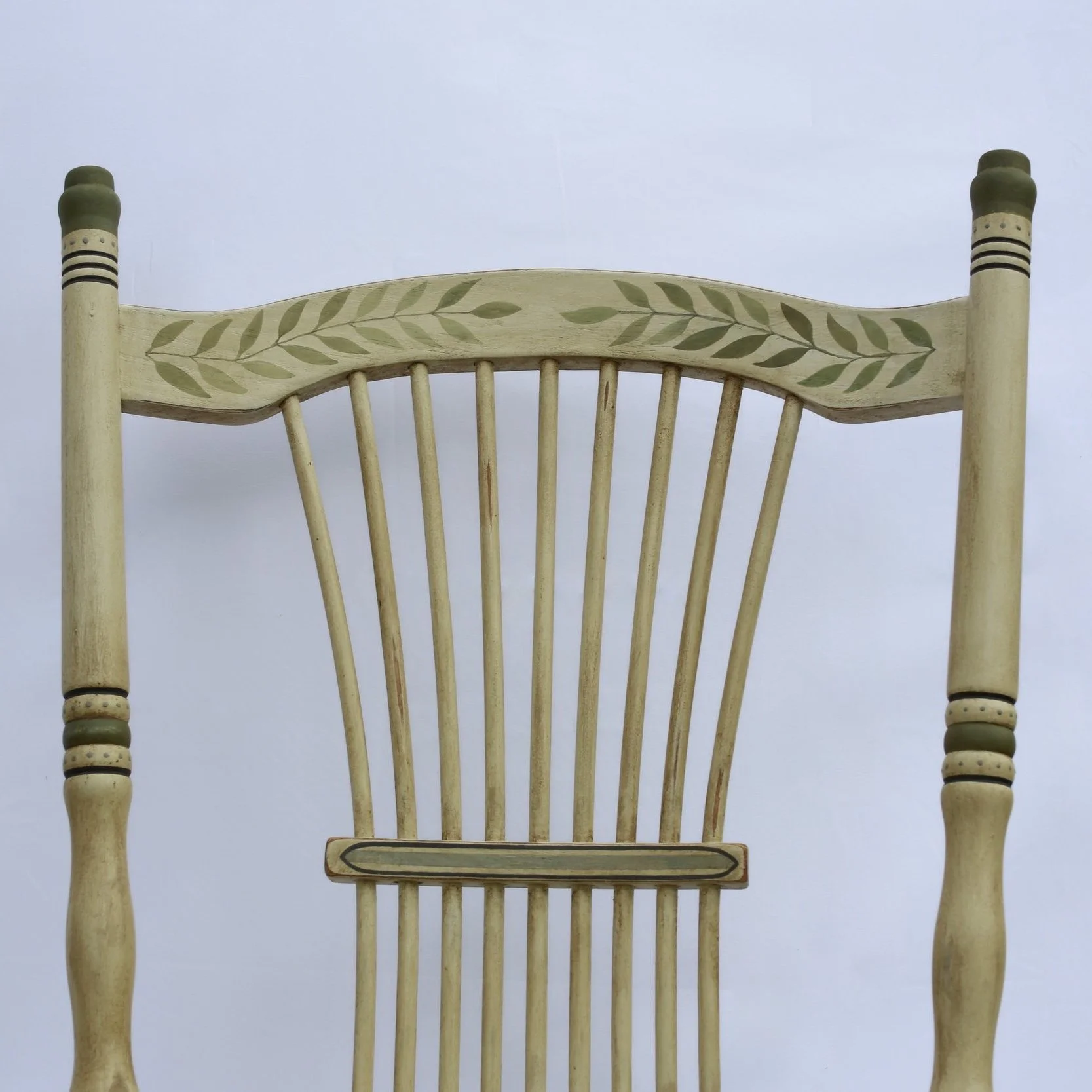 Laura E Jekyll | Decorative Painter