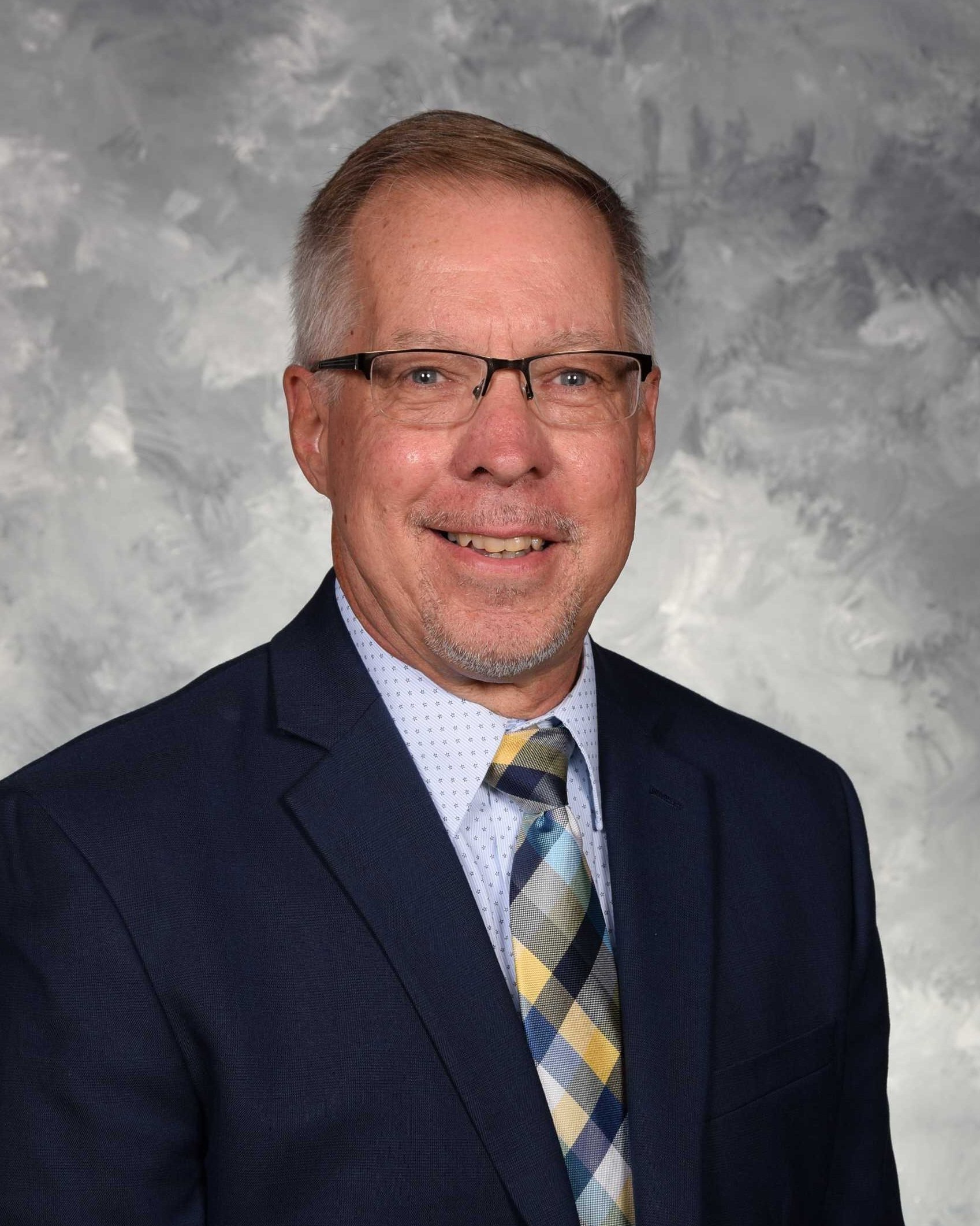 Leadership | Discover Leadership — Emmanuel Christian School