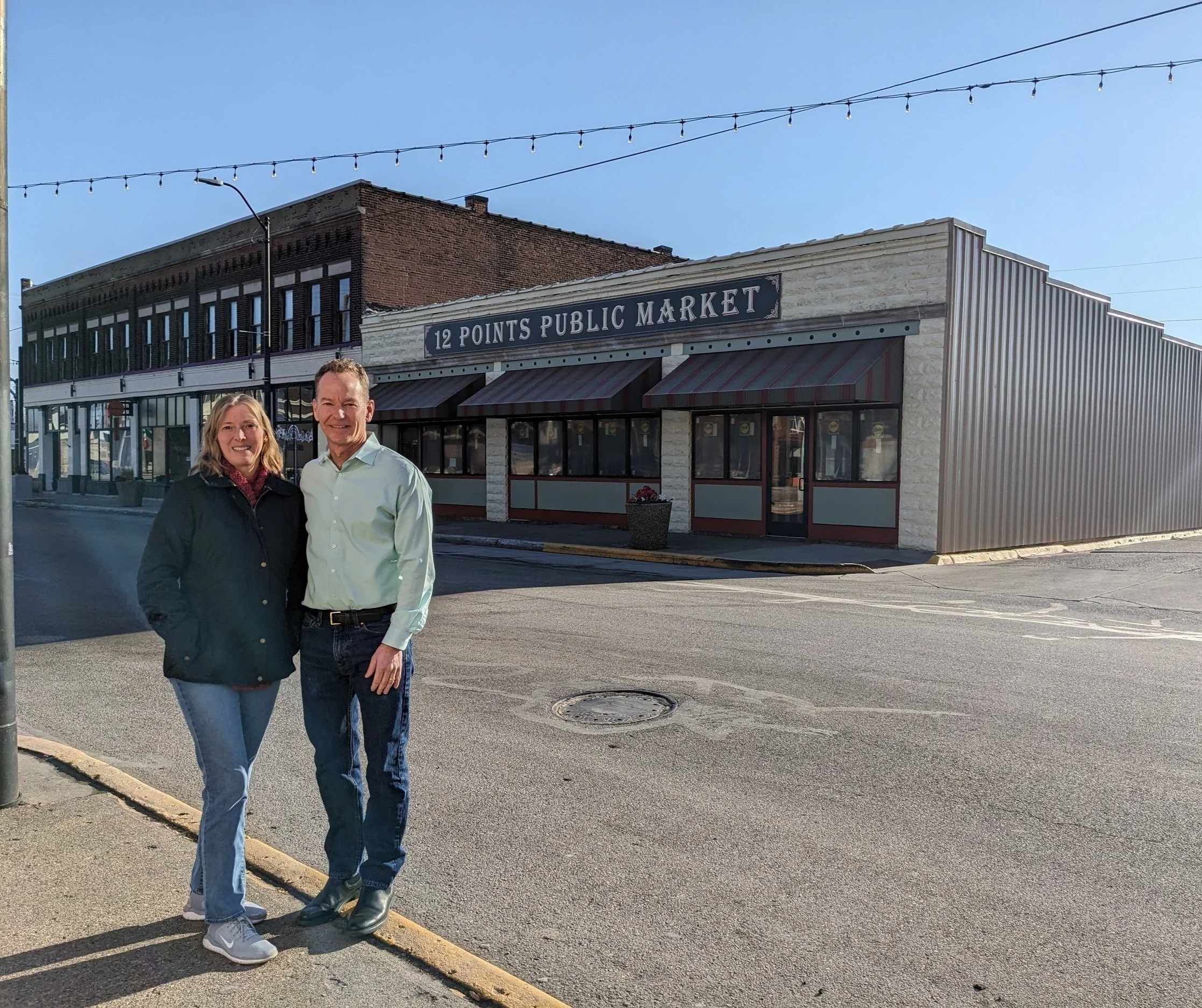 Home — 12 Points Public Market