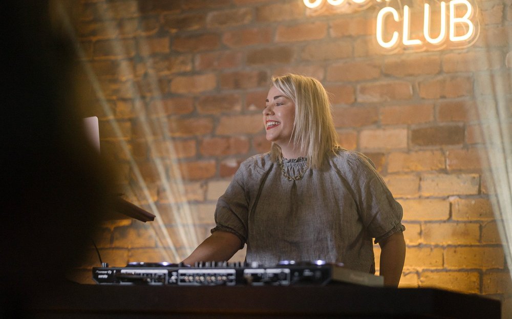 Auckland DJ Hire | Auckland Wedding DJs