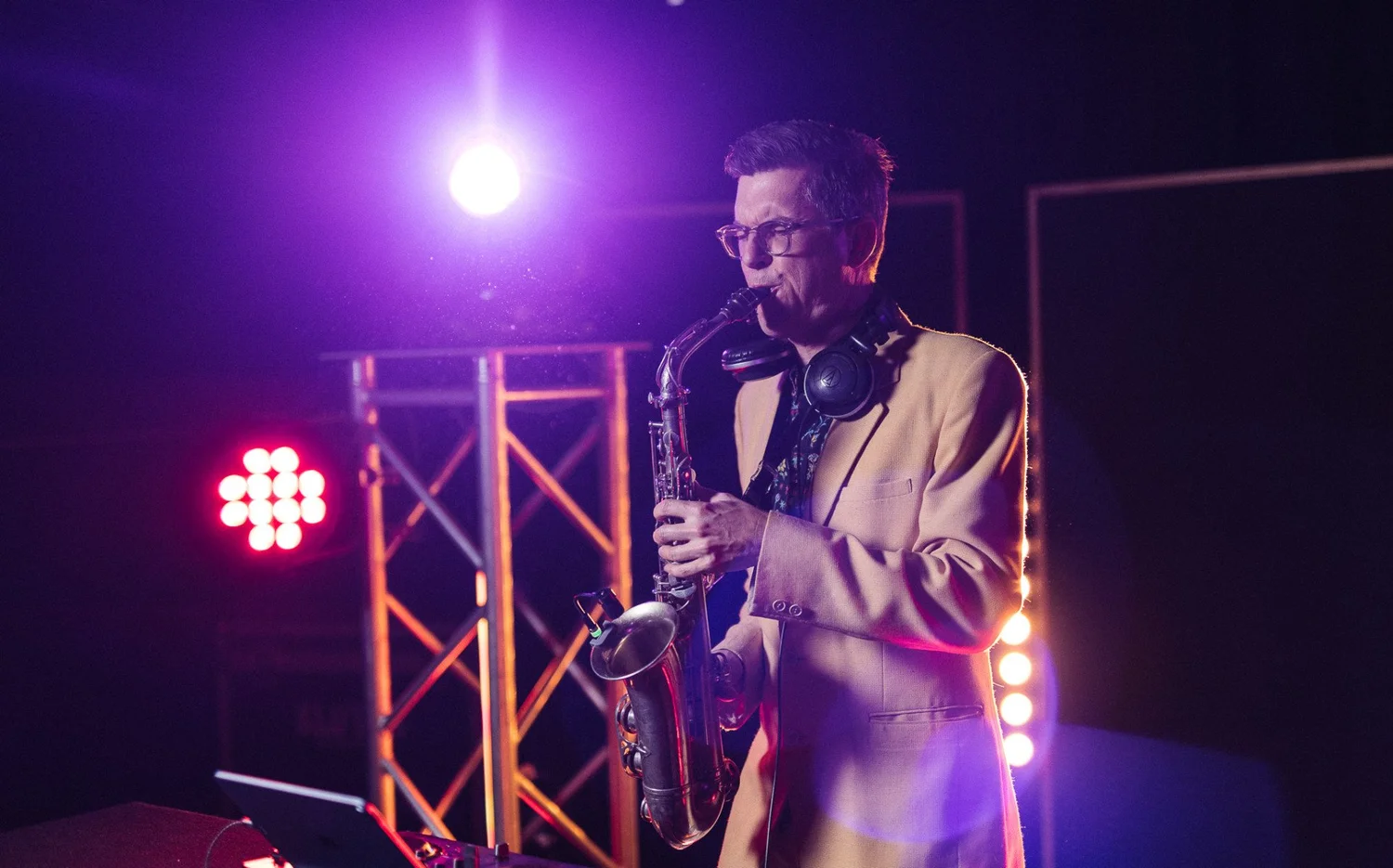 Auckland DJ Hire | Auckland Wedding DJs