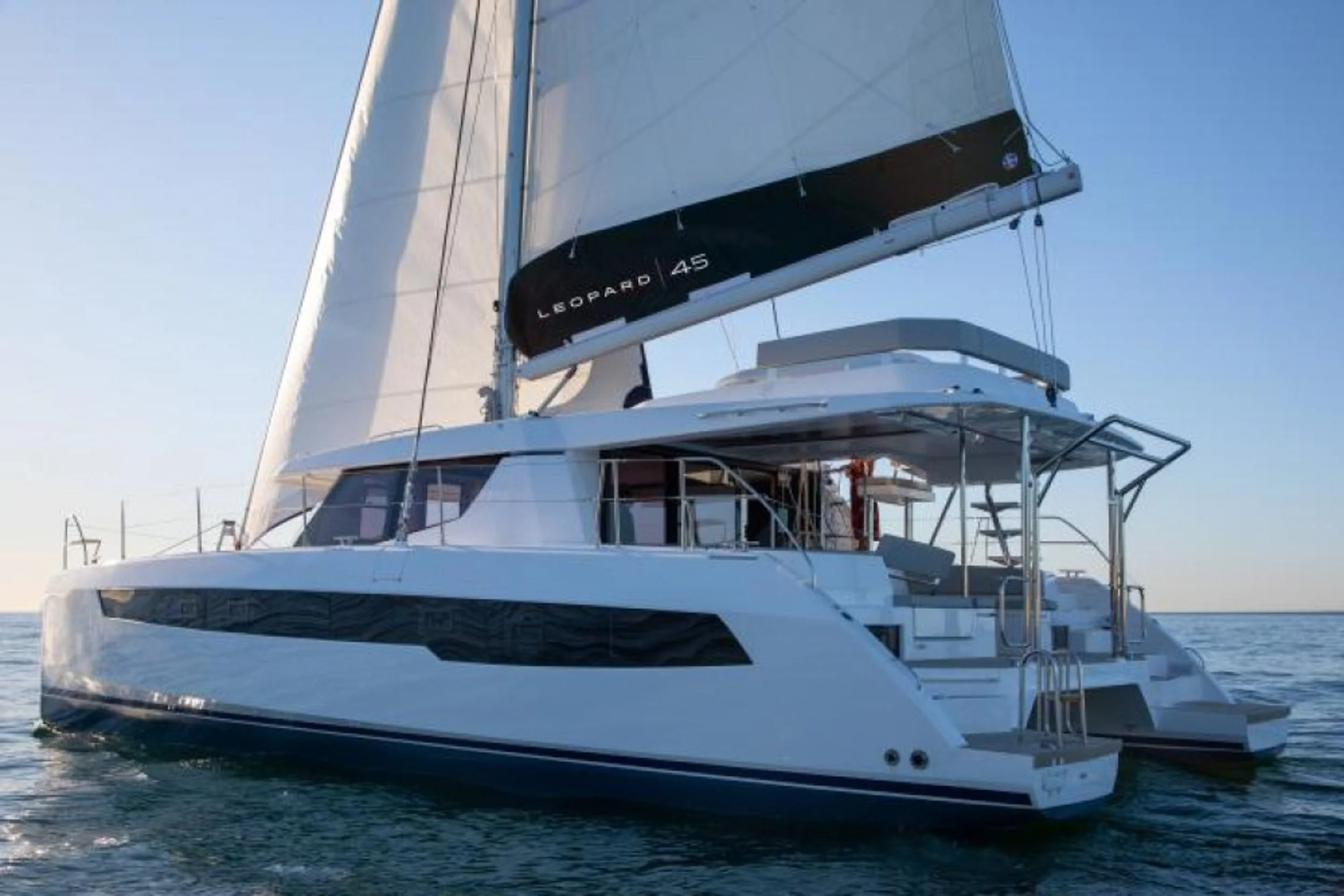 CHARTER SMARTER | Custom Caribbean Yacht Charters