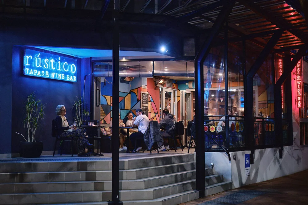 Restaurant, Cocktail & Wine Bar in Rockingham | Rústico Tapas