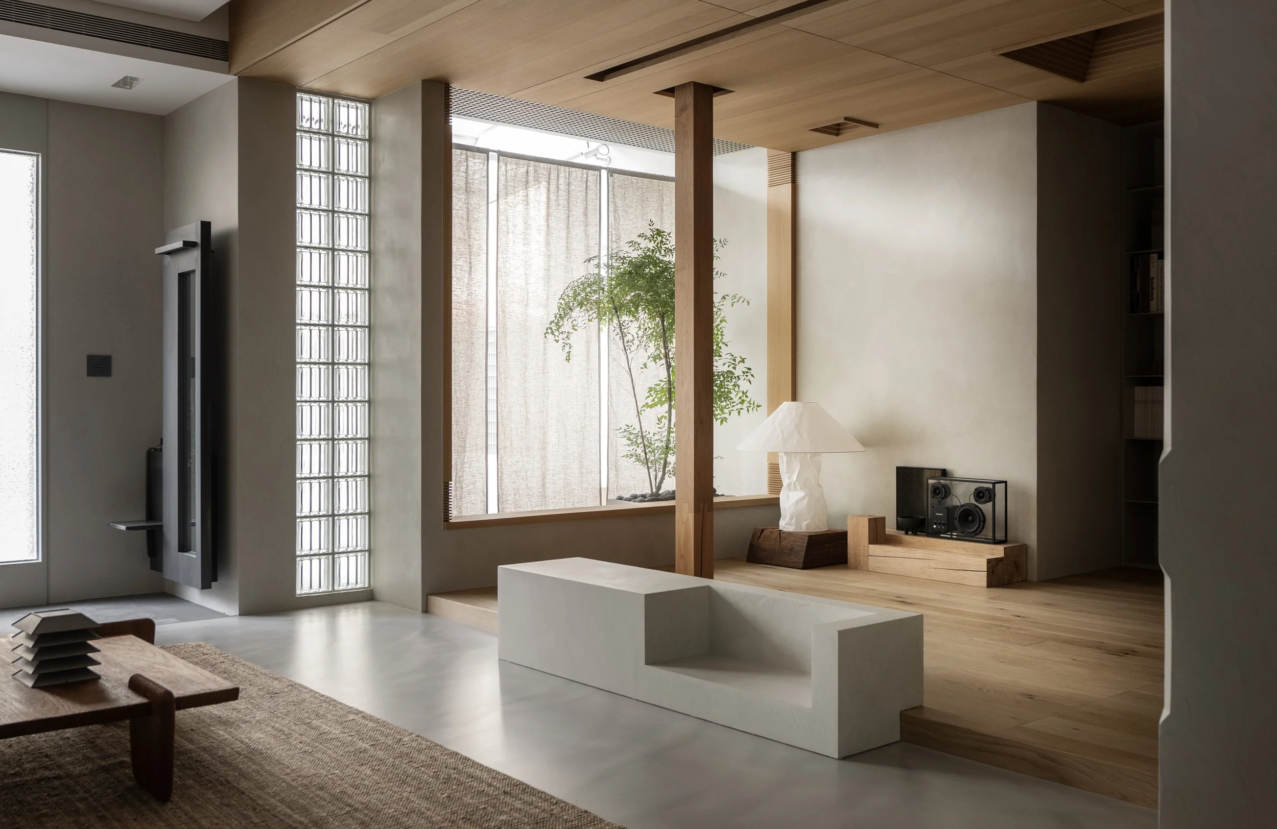 project h — 初向設計 chūxiàng