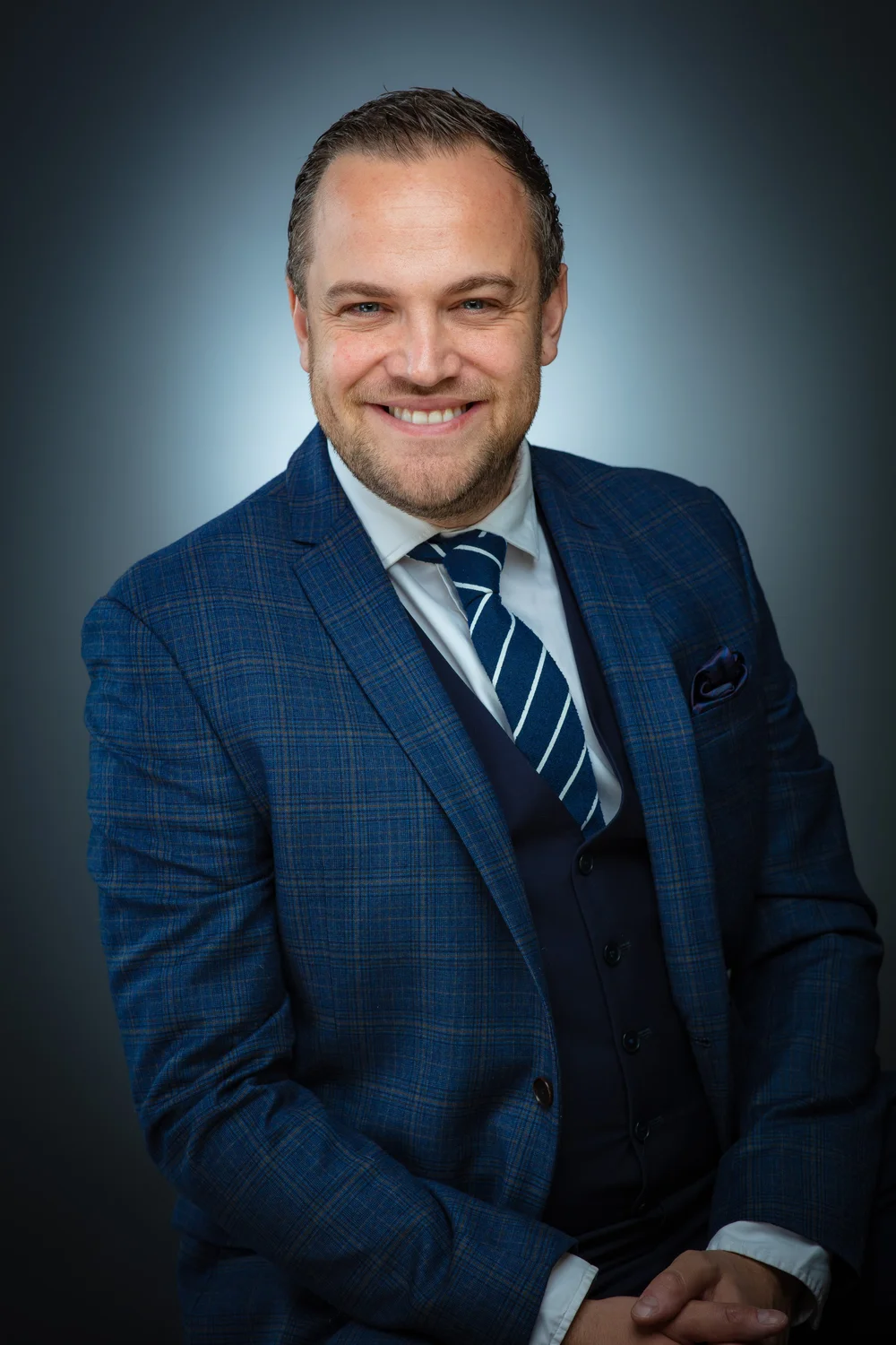 FEATURED — James Sinclair