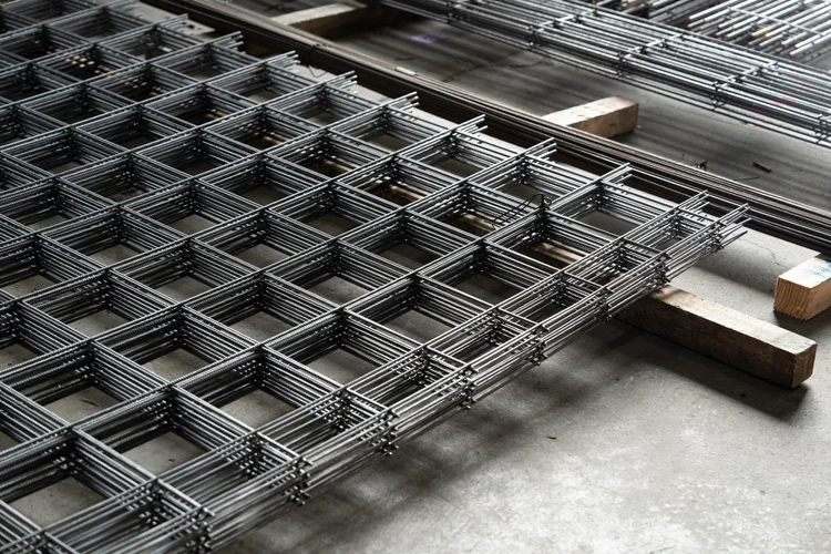 Trench Mesh — BIANCO