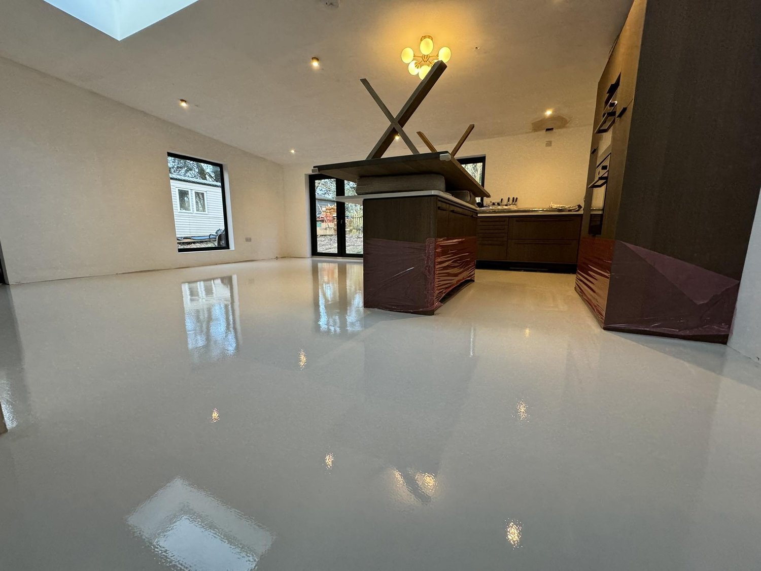 Cemflow Topping | SCREEDMASTER | Liquid Screed Specialists